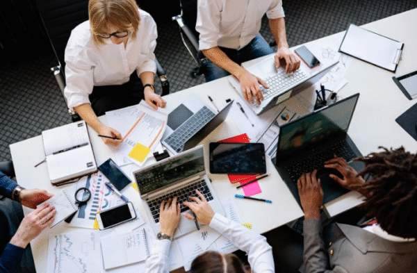 How to Set Boundaries at Work: Preventing Burnout & Stress